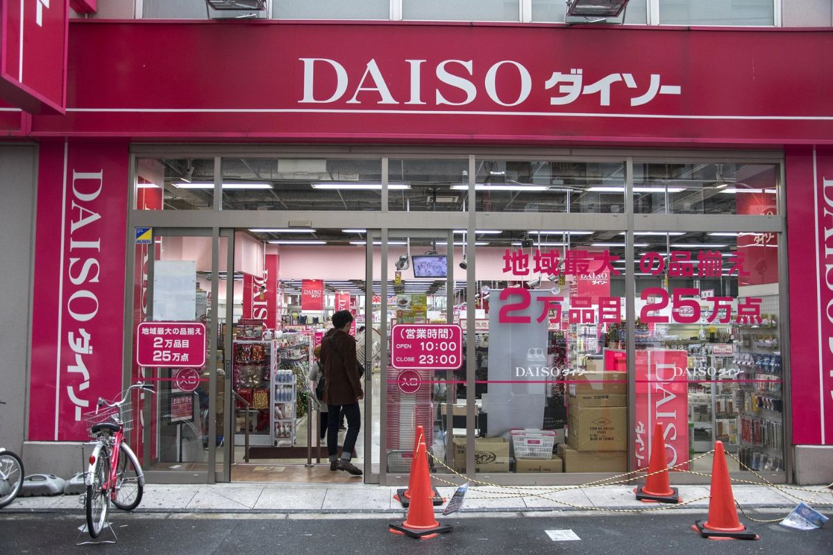 Daiso does not offer online shipping services