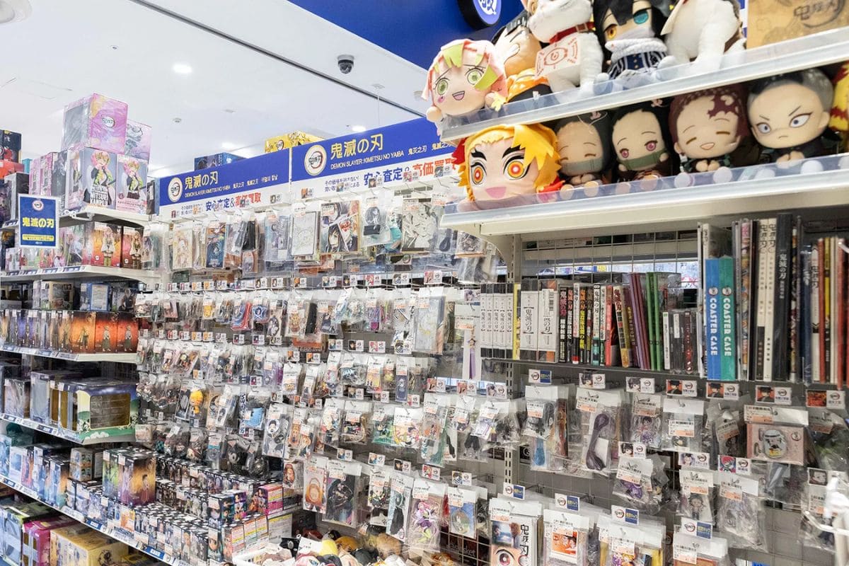 Surugaya is a popular Japanese chain store specializing in a wide range ...